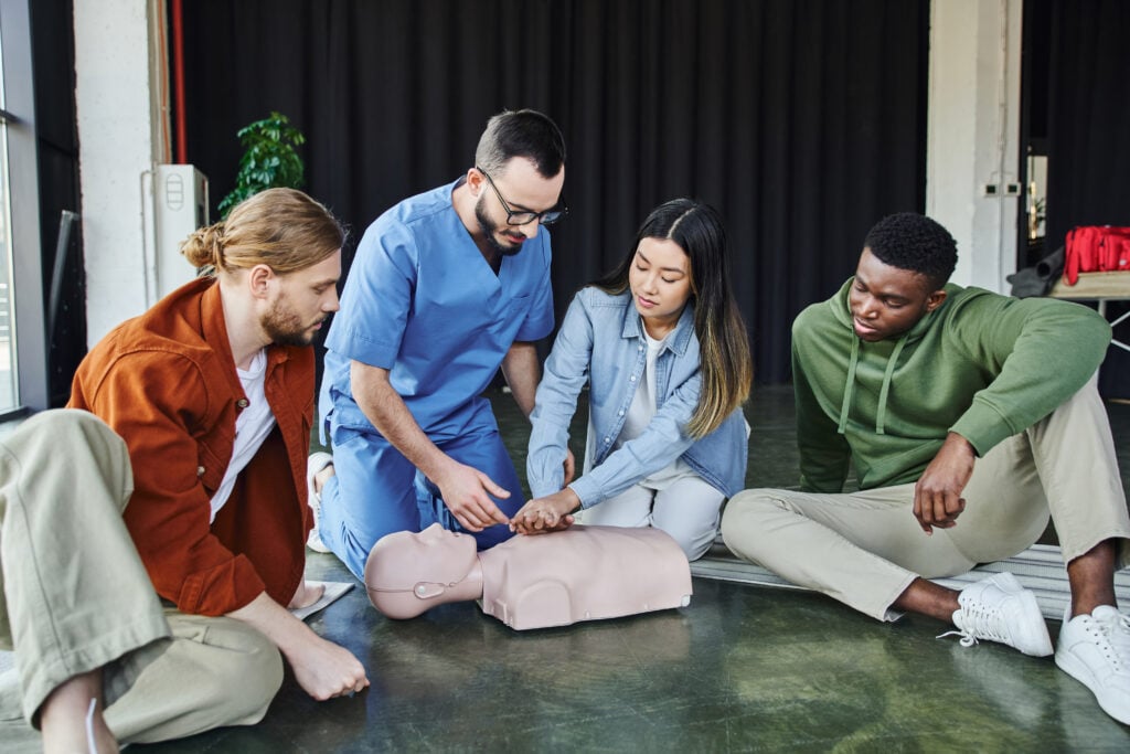 How to Perform Adult CPR: 7 Steps to Help You Save a Life!
